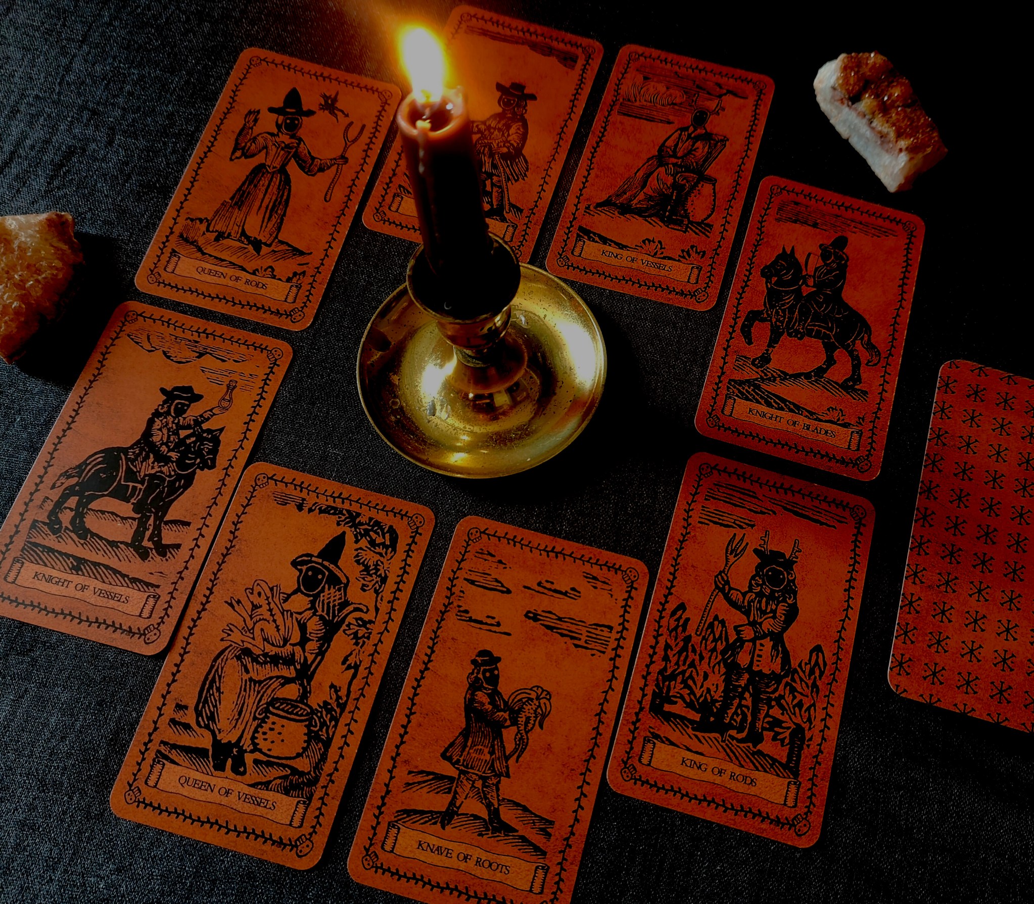 Faces in the Deep: Four Ways of Reading Tarot Court Cards – Roger J. Horne